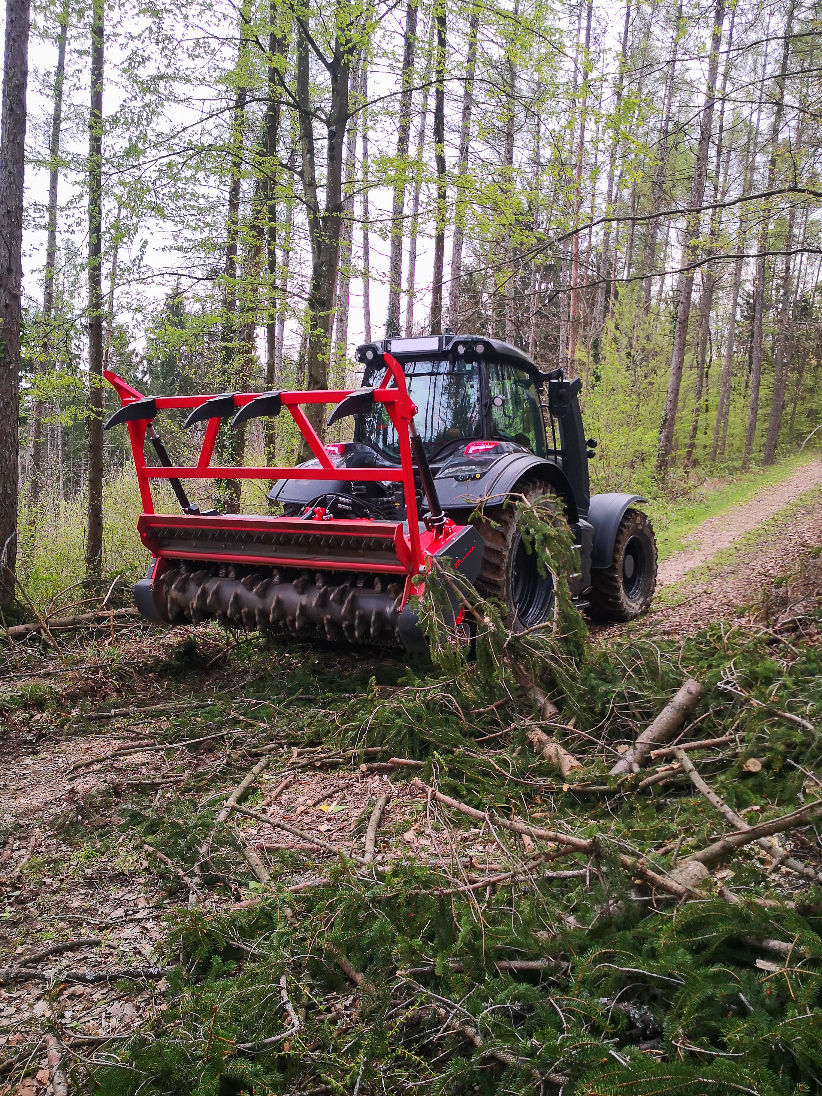 Grizzly M550m Forestry Mulcher - Prinoth