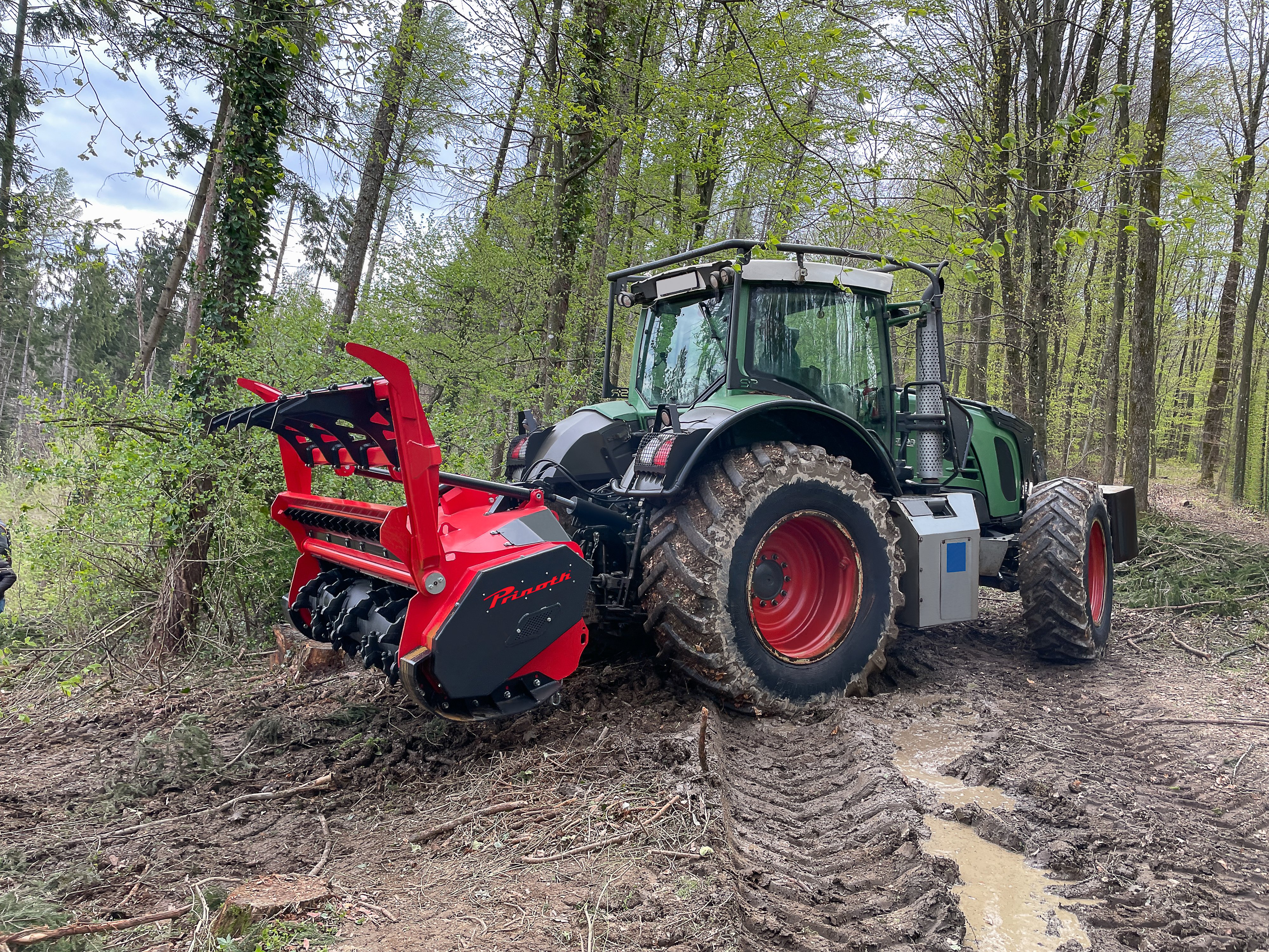 Grizzly M650m Forestry Mulcher - Prinoth