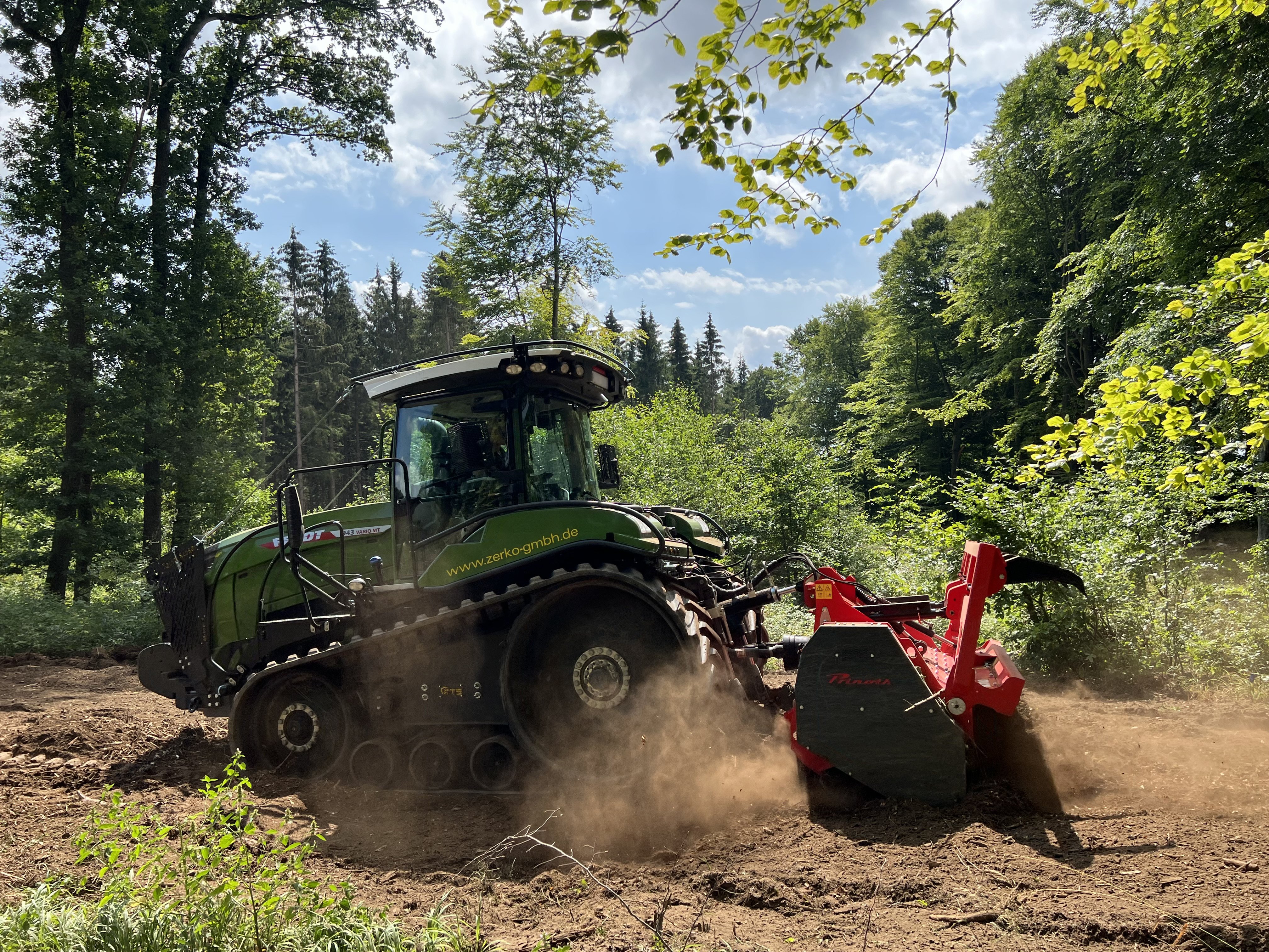 Forestry mulcher Grizzly M700m - Prinoth