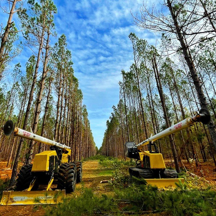 Jarraff 4 Wheel Drive Tree Trimmer - Prinoth