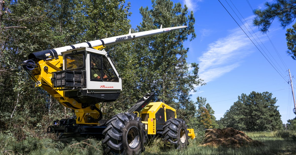 Jarraff 4 Wheel Drive Tree Trimmer - Prinoth