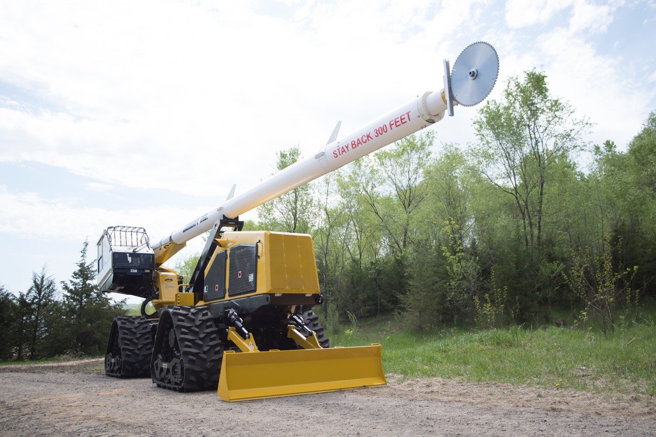 Prinoth forestry mulchers and carrier vehicles - Prinoth