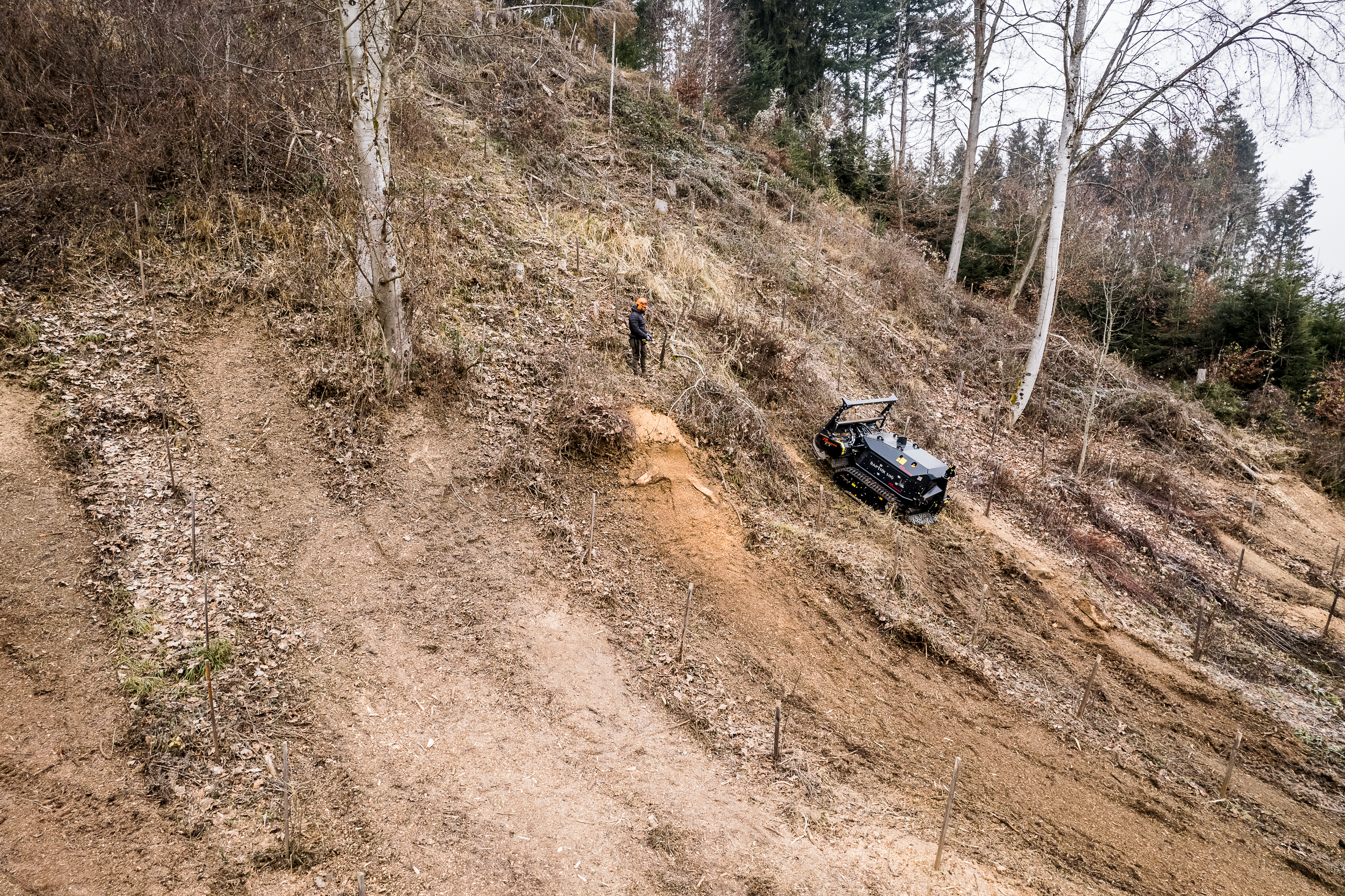 Remote-controlled vehicle Raptor 100 - Prinoth