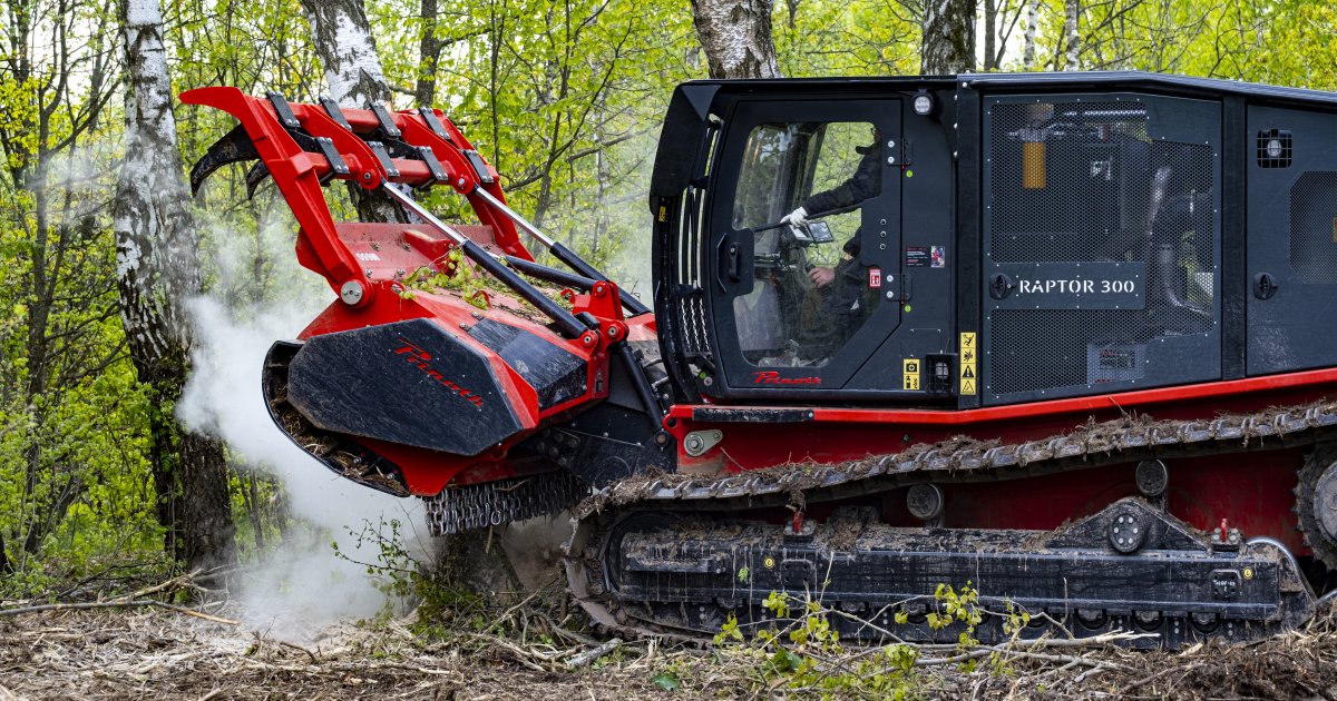 Raptor 300 Forestry Mulching Carrier Vehicle - Prinoth