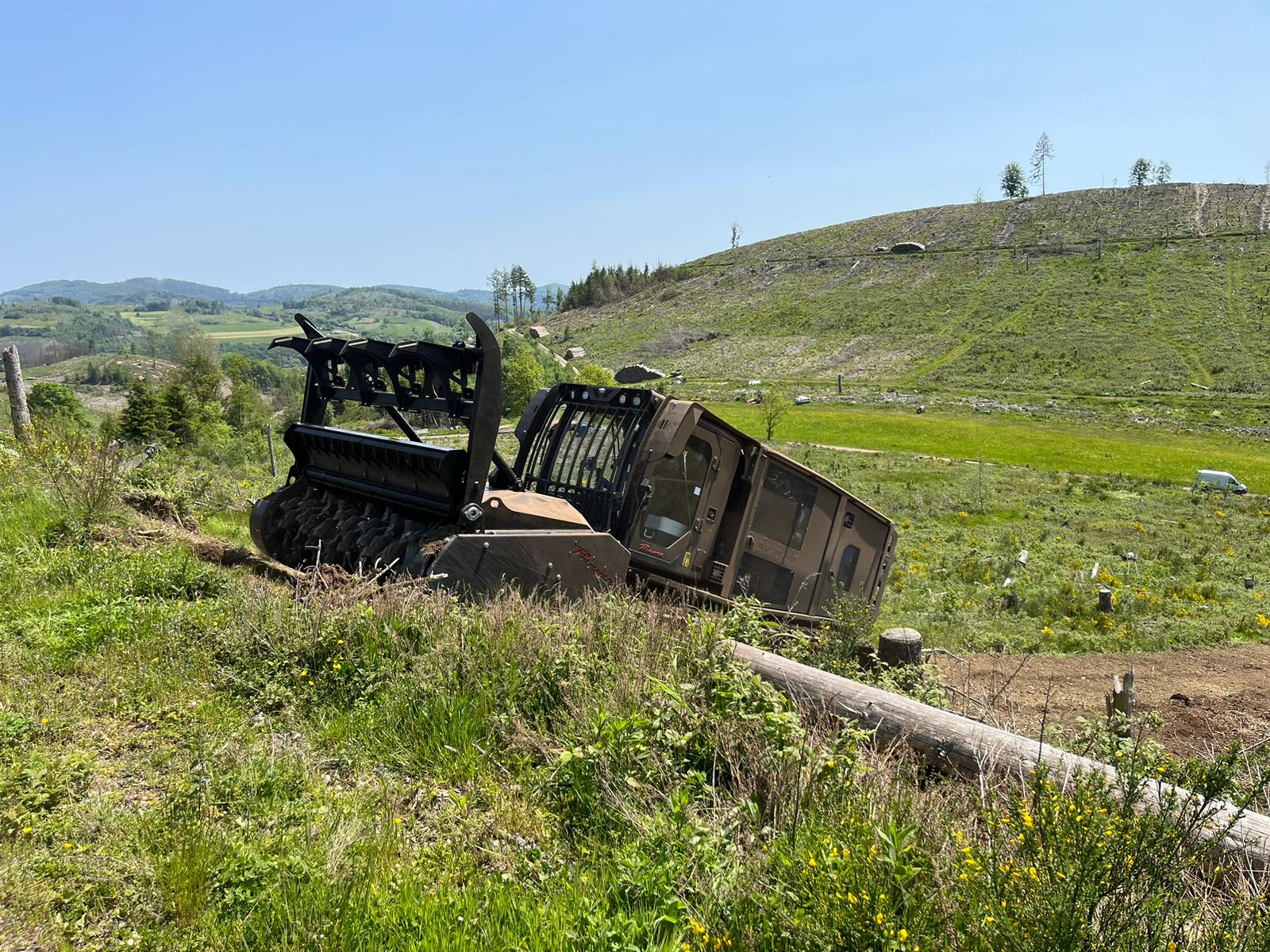 Raptor 500 Forestry Mulching Carrier Vehicle - Prinoth