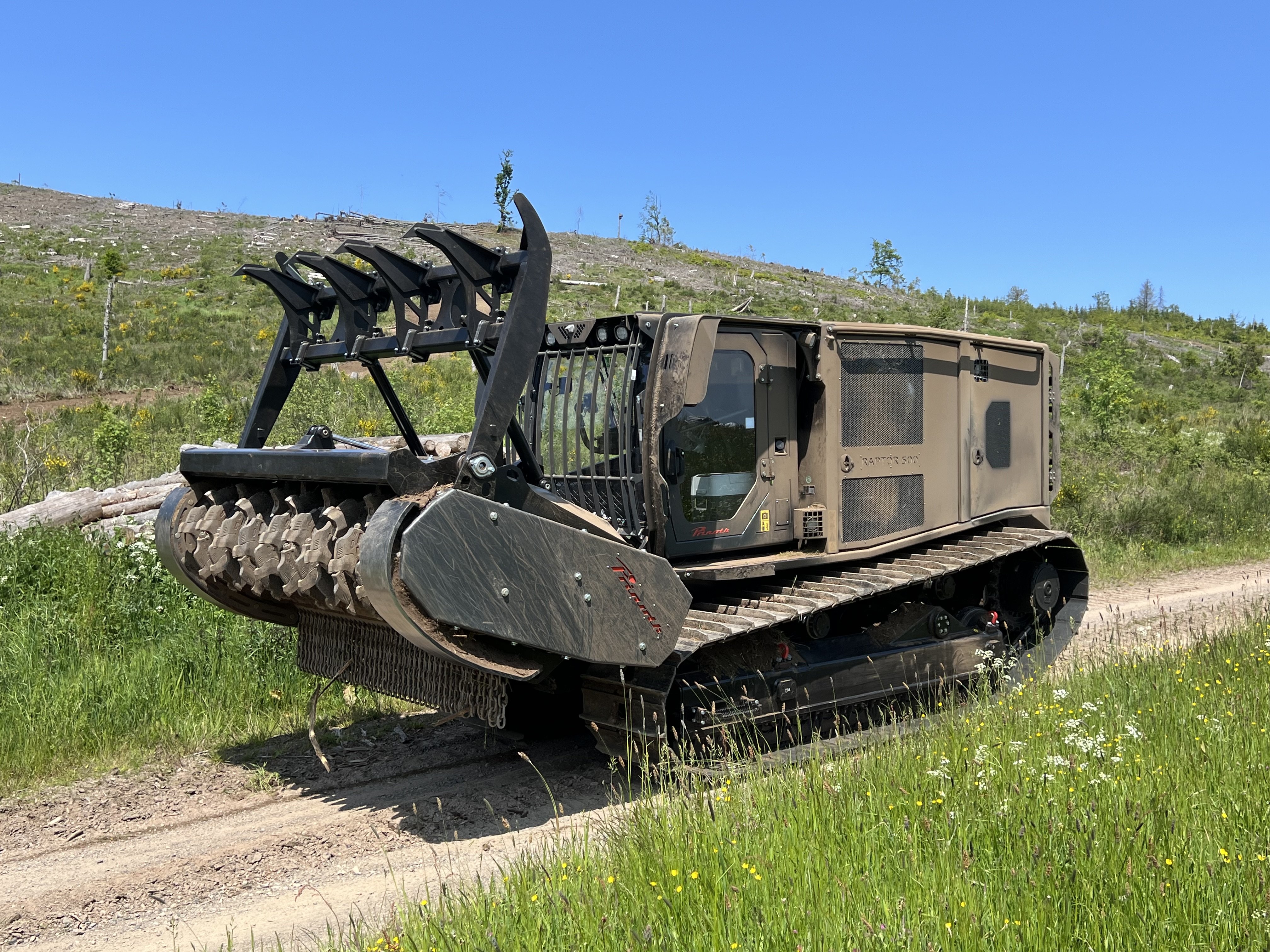 Raptor 500 Forestry Mulching Carrier Vehicle - Prinoth