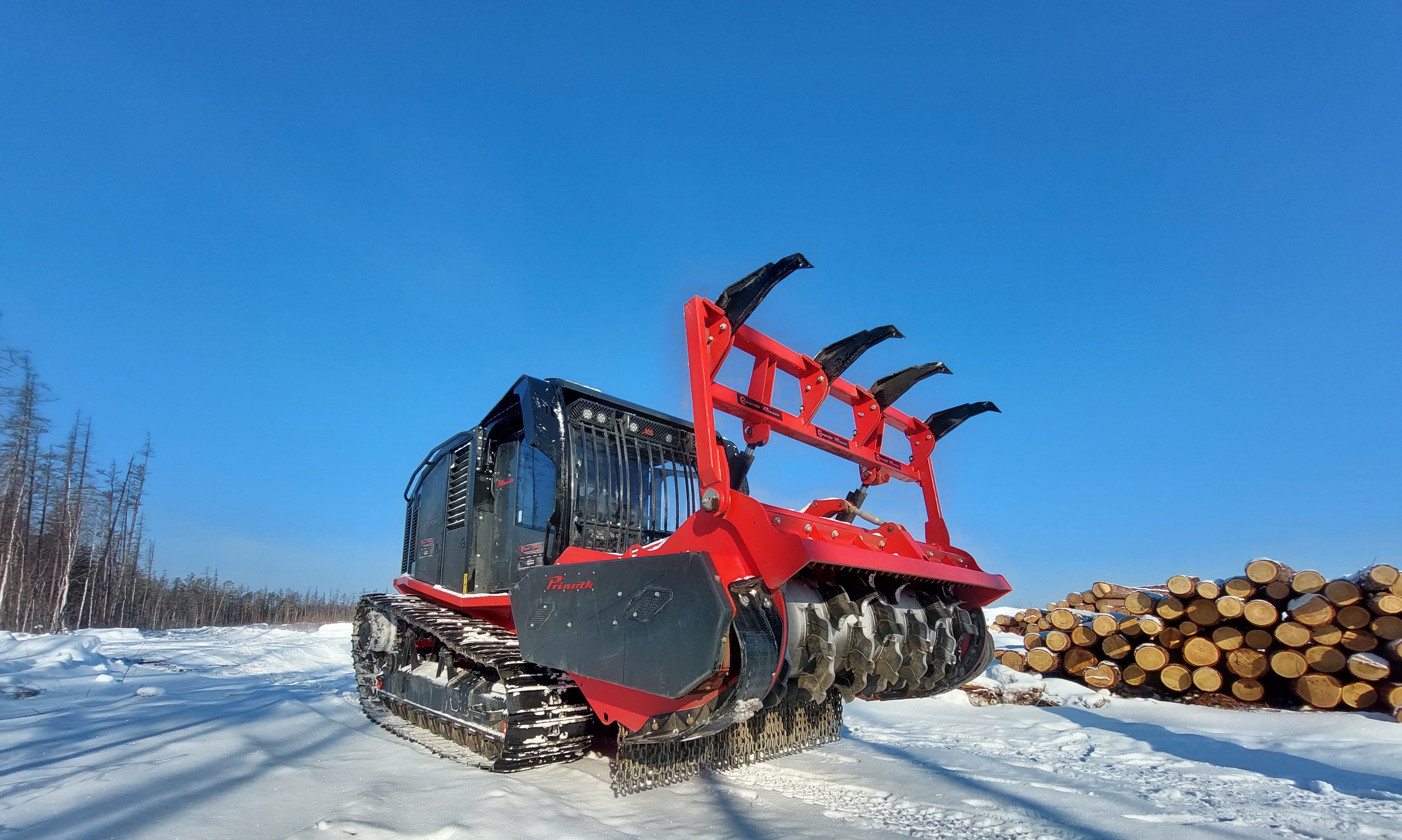 Raptor 800 Forestry Mulching Carrier Vehicle - Prinoth