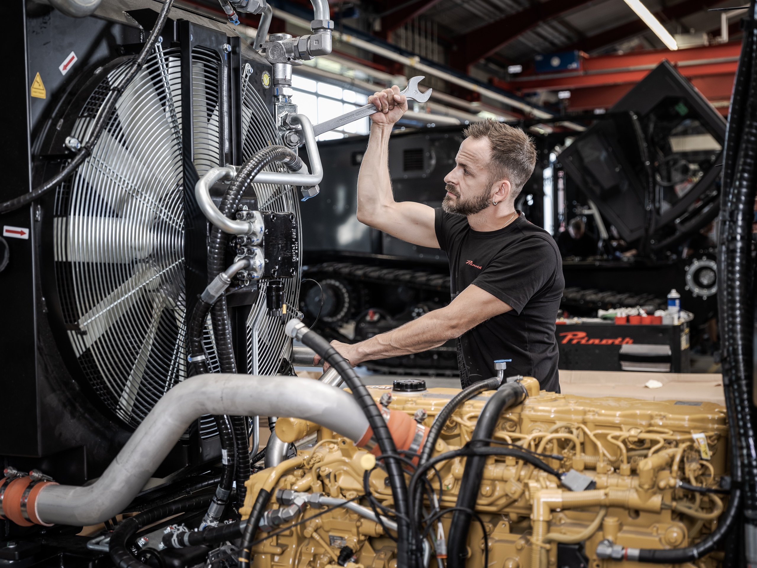 Original Prinoth spare parts and tools - Prinoth